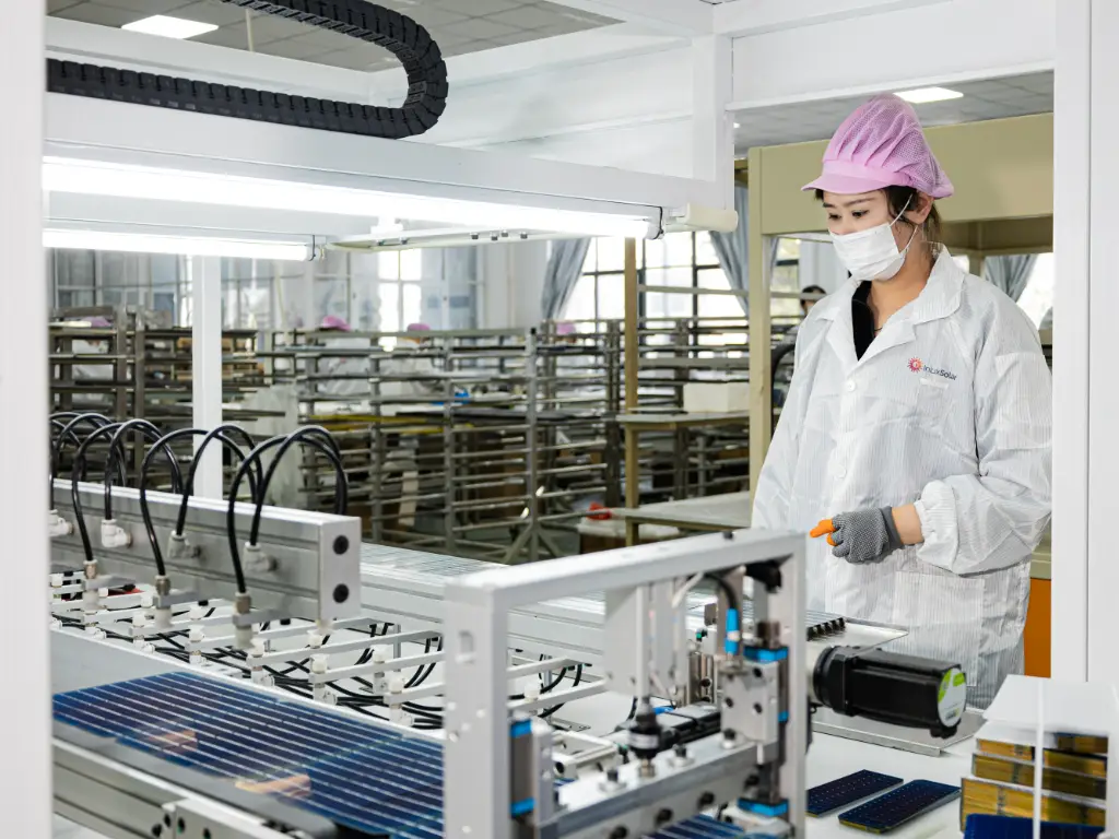 Inlux Solar Factory: Trusted Solar Street Light Manufacturing